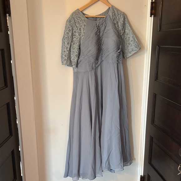 JJs House | Dresses | Jjs House Mother Of The Bride Dress | Poshmark